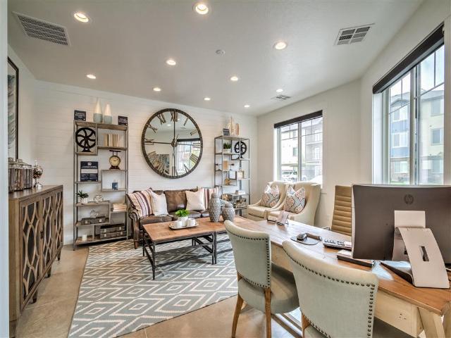 3 BR, 2 BA Apartment 4643 South 3500 West Unit A302, Roy, UT 84067