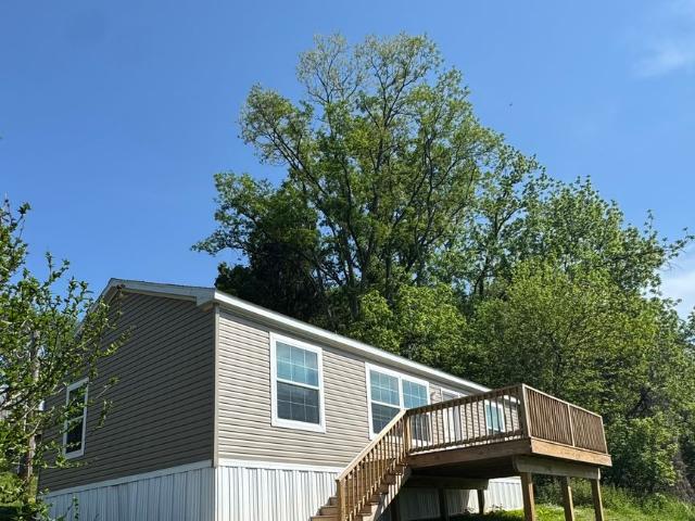 3 BR, 2 BA Apartment 465 Royal Manor Rd, Easton, PA 18042