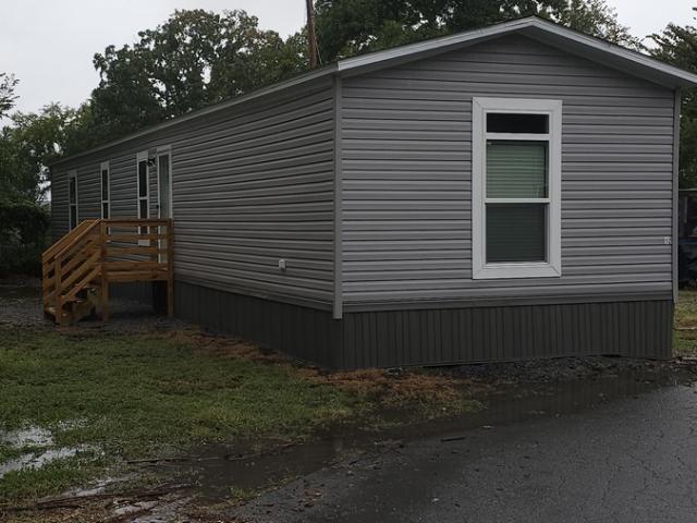 3 BR, 2 BA Apartment 475 E Robins St, Conway, AR 72032