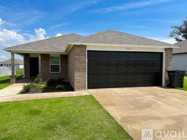 3 BR, 2 BA Apartment 4805 Prospector Drive, Jonesboro, AR 72405