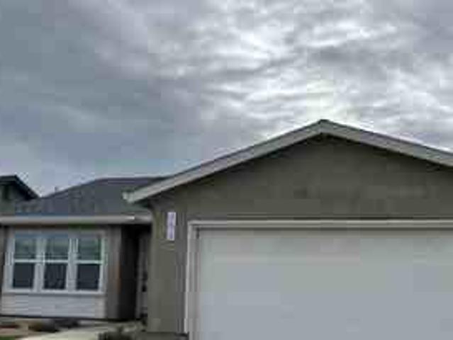 3 BR, 2 BA Apartment 484 Anita Ct, Merced, CA 95341