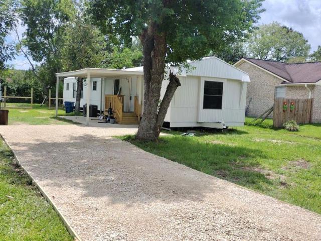 3 BR, 2 BA Apartment 4904 36th Street East, Dickinson, TX 77539