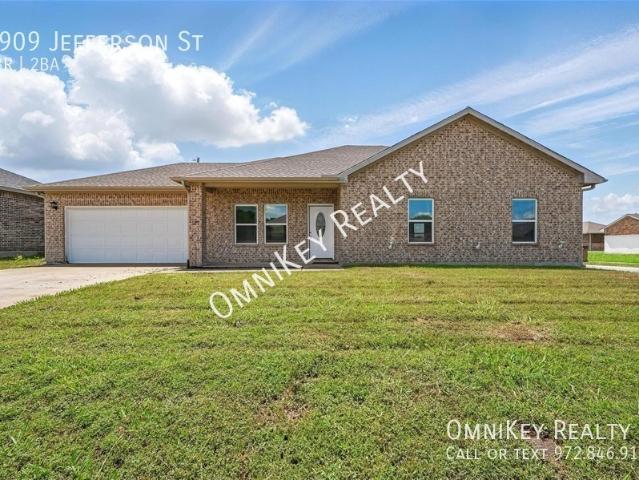 3 BR, 2 BA Apartment 4909 Jefferson St, Greenville, TX 75401
