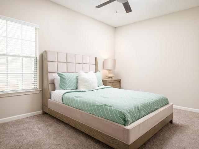 3 BR, 2 BA Apartment 492 Beasley Road Unit 11 113, Jackson, MS 39206