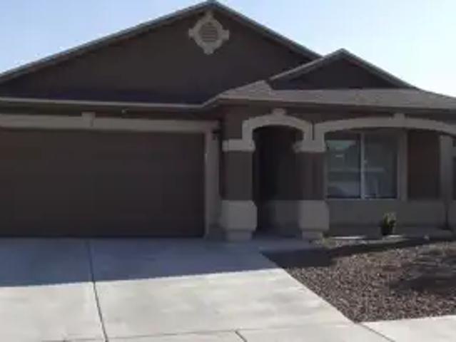 3 BR, 2 BA Apartment 4932 Gold Rnch Ave, El Paso, TX 79934