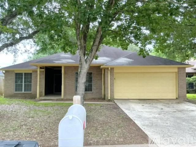 3 BR, 2 BA Apartment 4932 Vancouver Blvd, Richmond, TX 77469