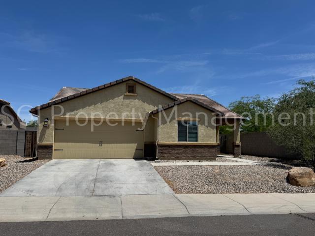 3 BR, 2 BA Apartment 494 W Black Hawk Pl, Casa Grande, AZ 85122