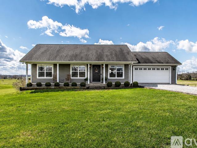 3 BR, 2 BA Apartment 4950 Country Lane, Cookeville, TN 38501