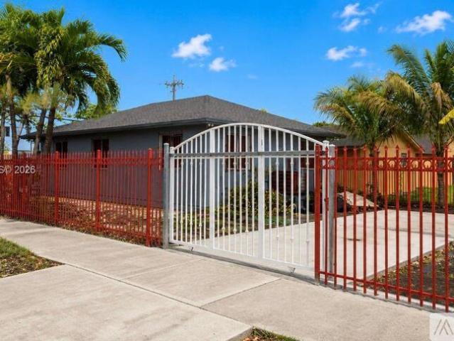 3 BR, 2 BA Apartment 4952 NW 21st Ave, Miami, FL 33142