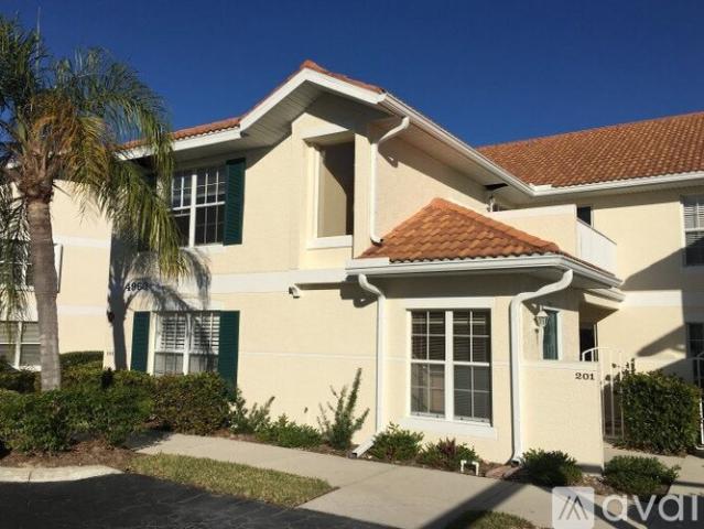 3 BR, 2 BA Apartment 4960 Deerfield Way, Unit 201, Naples, FL 34110