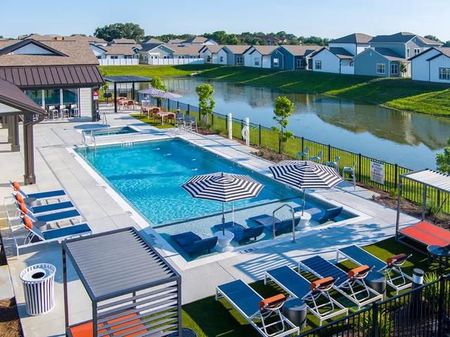 3 BR, 2 BA Apartment 4980 Red Maple Lane Unit 7970 Fern Lane, Wildwood, FL 34785