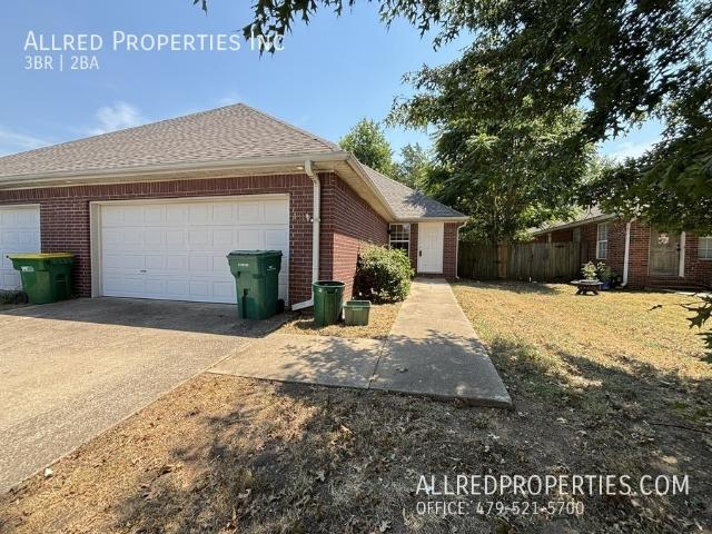 3 BR, 2 BA Apartment 49 Dakota Tral, Farmington, AR 72703