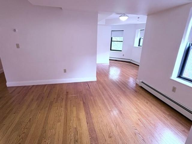 3 BR, 2 BA Apartment 400 Massachusetts Ave, Unit 30, Boston, MA 02115