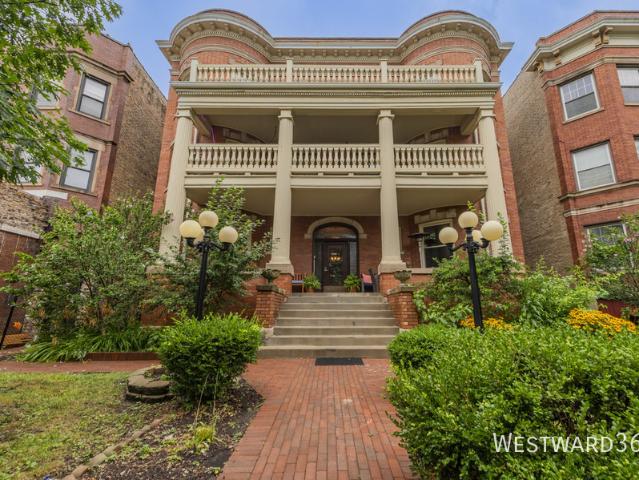 3 BR, 2 BA Apartment 4012 N Sheridan 2S, Chicago, IL 60613
