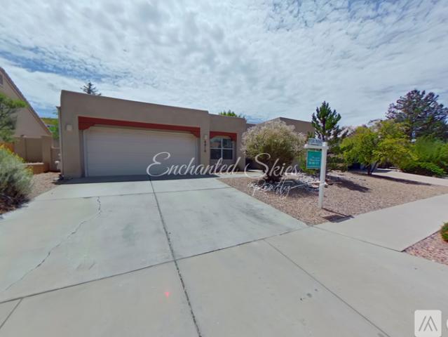 3 BR, 2 BA Apartment 4016 Pasaje Pl NW, Albuquerque, NM 87114