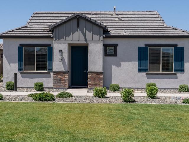 3 BR, 2 BA Apartment 4041 N. 97th Ave Unit 1156, Phoenix, AZ 85037
