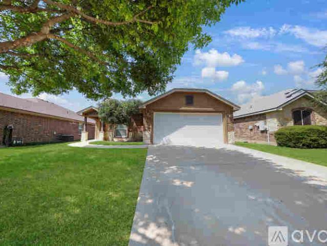 3 BR, 2 BA Apartment 408 Bashaw Loop, Temple, TX 76502