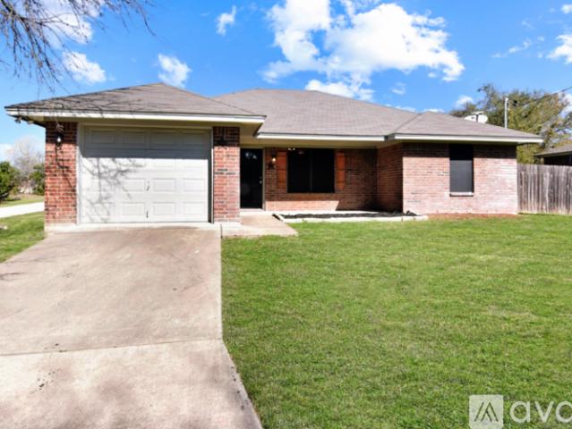 3 BR, 2 BA Apartment 40 Cliffside Cir, Morgans Point, TX 76513