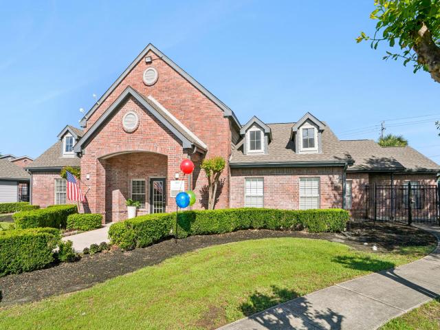 3 BR, 2 BA Apartment 414 Maxey Road Unit 15 1501, Houston, TX 77013