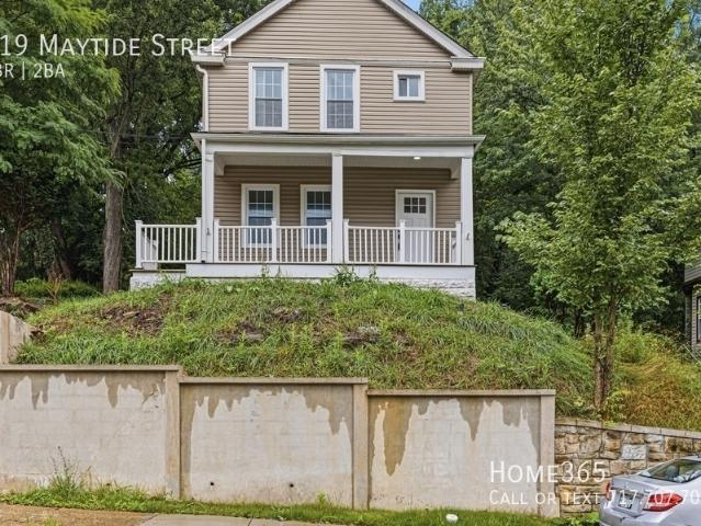 3 BR, 2 BA Apartment 419 Maytide Street, Pittsburgh, PA 15227