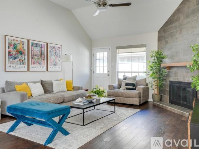 3 BR, 2 BA Apartment 4219 Bendwood Lane, Dallas, TX 75287