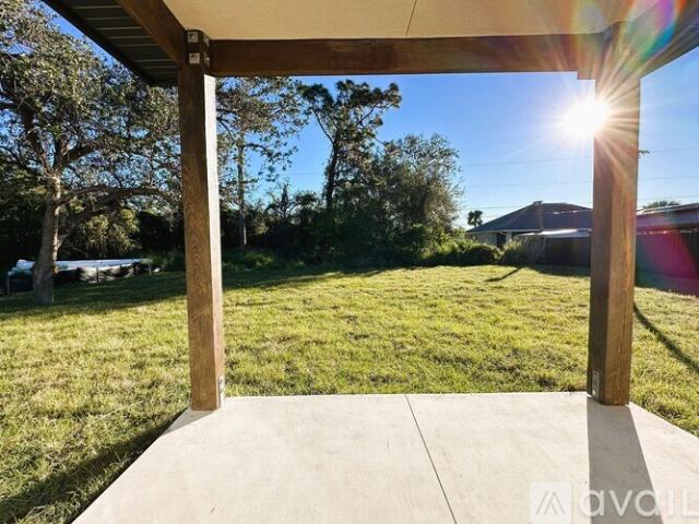 3 BR, 2 BA Apartment 421 Chamber St NW, Port Charlotte, FL 33948