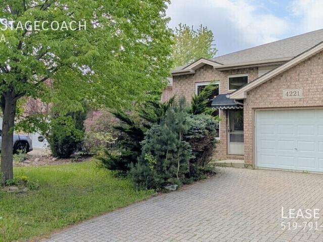 3 BR, 2 BA Apartment 4221 Stagecoach, Windsor, ON N9G 2W8