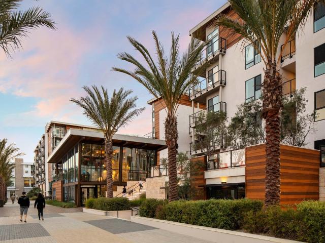 3 BR, 2 BA Apartment 4242 Via Marina Unit 210, Marina del Rey, CA 90292