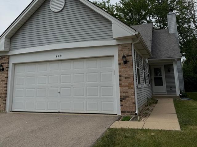 3 BR, 2 BA Apartment 429 Prairieview Dr, Unit Unit b, Oswego, IL 60543