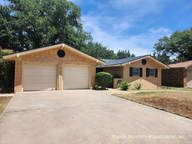 3 BR, 2 BA Apartment 4322 55th St Lubbock, TX 79413