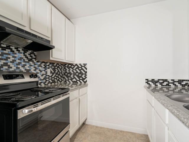 3 BR, 2 BA Apartment 4335 Aldine Mail Route Rd Unit 2903, Houston, TX 77039