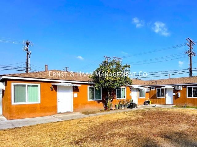 3 BR, 2 BA Apartment 4339 Walnut Ave, Lynwood, CA 90262