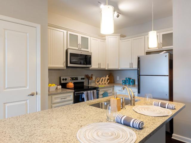 3 BR, 2 BA Apartment 436 Hawthorne Loop Road Unit 431 306, Leland, NC 28451
