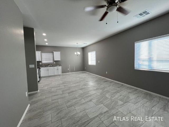 3 BR, 2 BA Apartment 43 W Lester Street, Tucson, AZ 85705