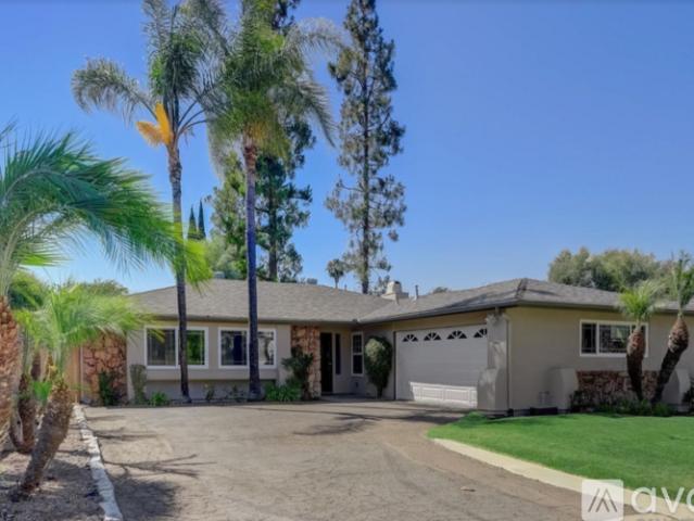 3 BR, 2 BA Apartment 5421 Old Ranch Road, Oceanside, CA 92057