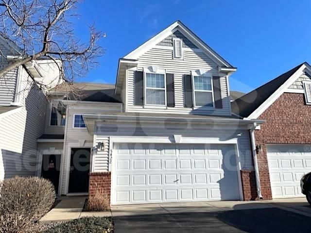3 BR, 2 BA Apartment 5422 Elm Grove Ave, New Hope, MN 55428