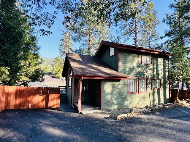 3 BR, 2 BA Apartment 54315 Pine Crest Avenue, Idyllwild, CA 92549