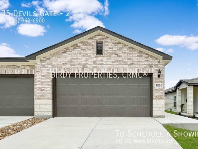 3 BR, 2 BA Apartment 5435 Devils Gate, Converse, TX 78109