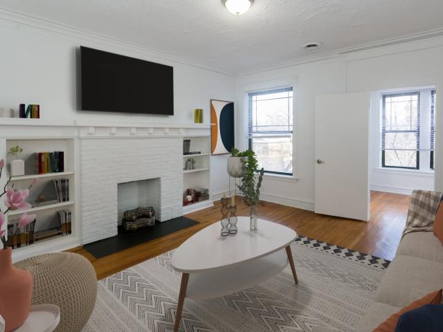3 BR, 2 BA Apartment 5452 5466 South Ellis Avenue Unit 5466 1, Chicago, IL 60615