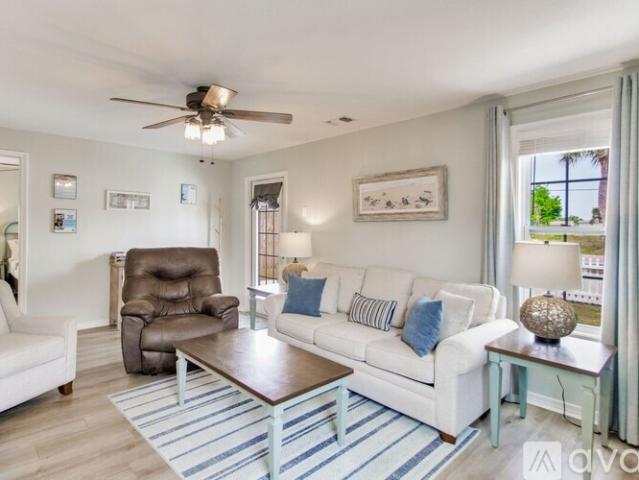 3 BR, 2 BA Apartment 5499 Medina Road, Pensacola, FL 32507