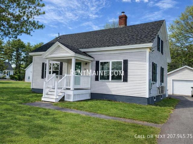 3 BR, 2 BA Apartment 54 Western Ave Hampden, ME 04444