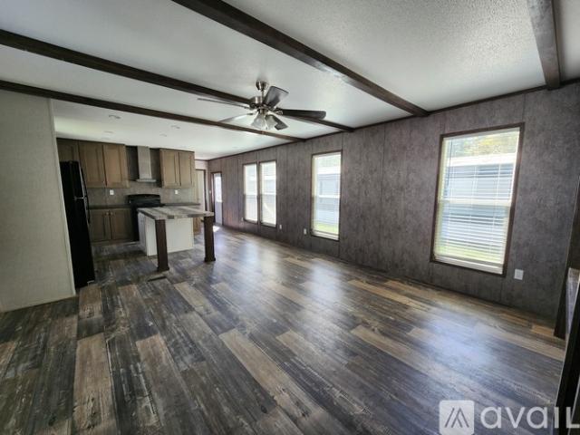 3 BR, 2 BA Apartment 5500 FM 2004 9, Hitchcock, TX 77563
