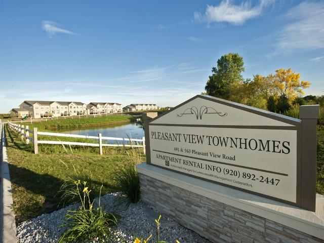 3 BR, 2 BA Apartment 563 N Pleasant View Road Unit 491 20, Plymouth, WI 53073