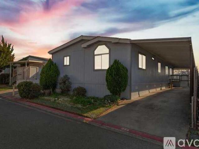 3 BR, 2 BA Apartment 5604 Heritage Drive, Ione, CA 95640