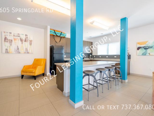 3 BR, 2 BA Apartment 5605 Springdale Rd, Austin, TX 78723
