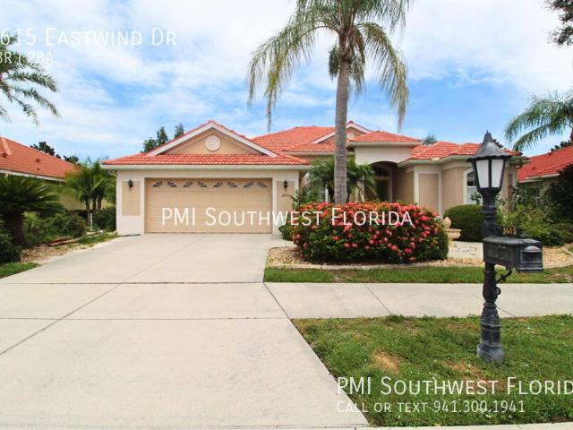 3 BR, 2 BA Apartment 5615 Eastwind Dr, Sarasota, FL 34233