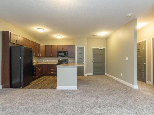 3 BR, 2 BA Apartment 5701 Christy Road Unit 7211, Sioux City, IA 51106