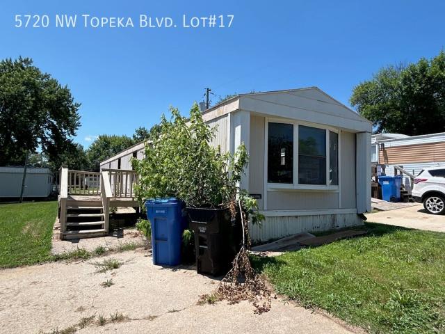 3 BR, 2 BA Apartment 5720 NW Topeka Blvd. Lot#17, Topeka, KS 66617