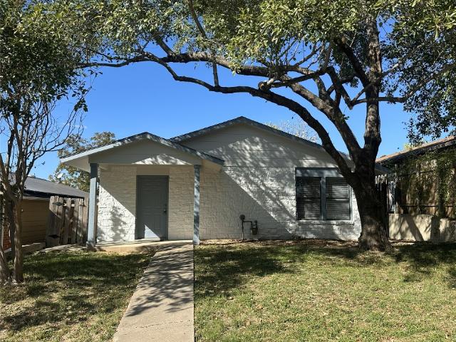 3 BR, 2 BA Apartment 5724 Signal Point, Austin, TX 78724