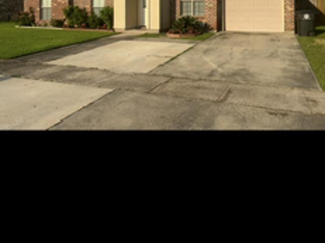 3 BR, 2 BA Apartment 5732 Benson Drive, Baton Rouge, LA 70812